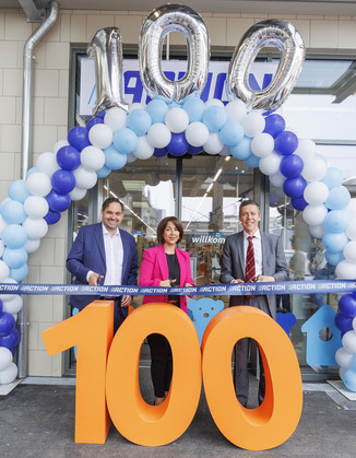 Action eröffnet 100ste Filiale | Action | APA-Fotoservice